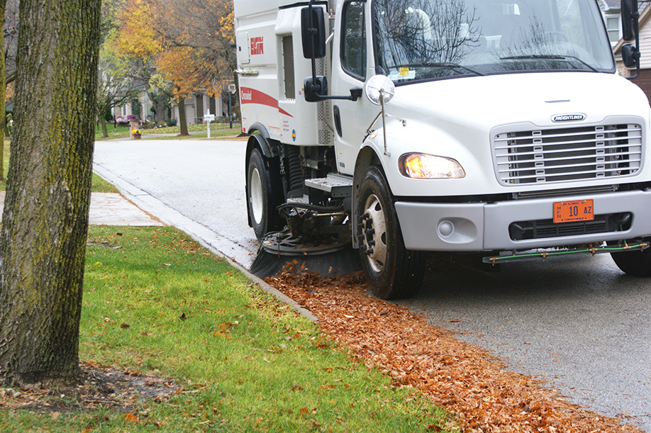 Crosswind1 Regenerative Air Sweeper | Crosswind Technology