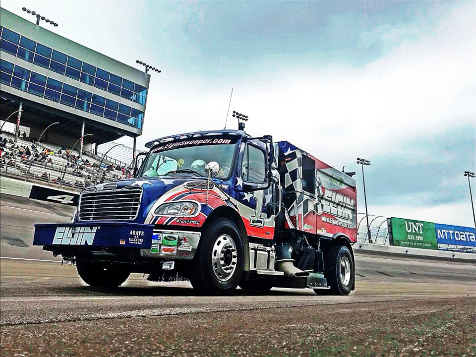 Crosswind1 Regenerative Air Sweeper | Crosswind Technology