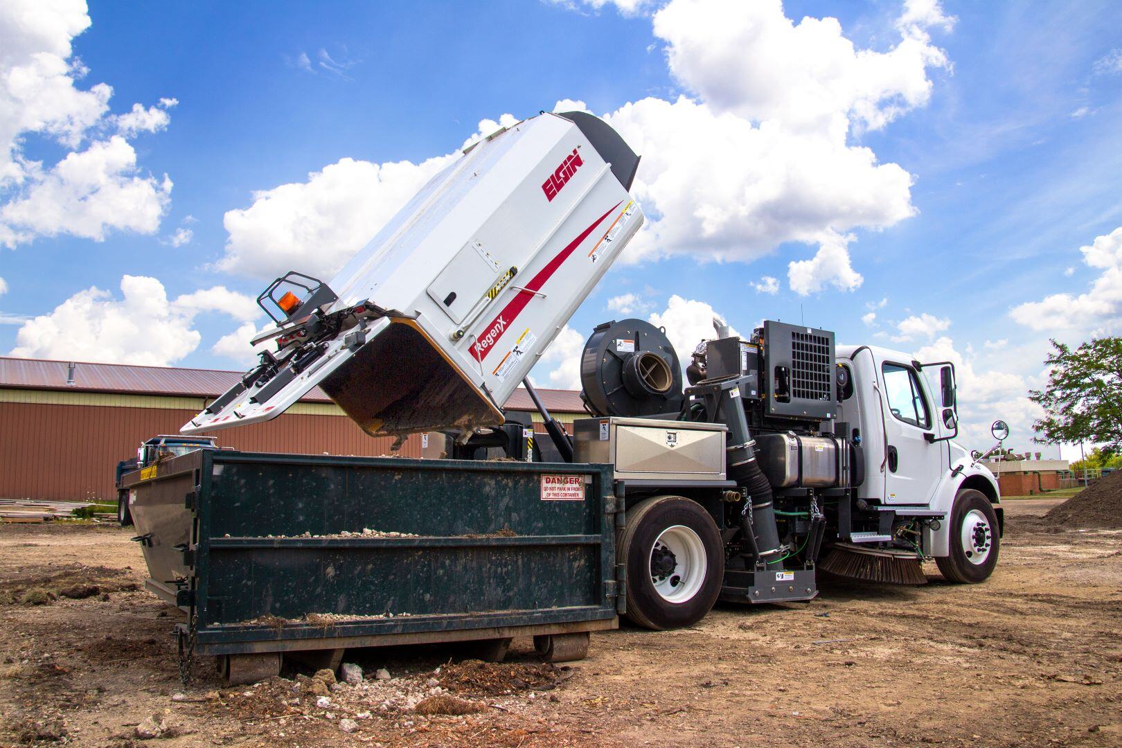 RegenX Regenerative Air Sweeper | Mid Dump Sweeper